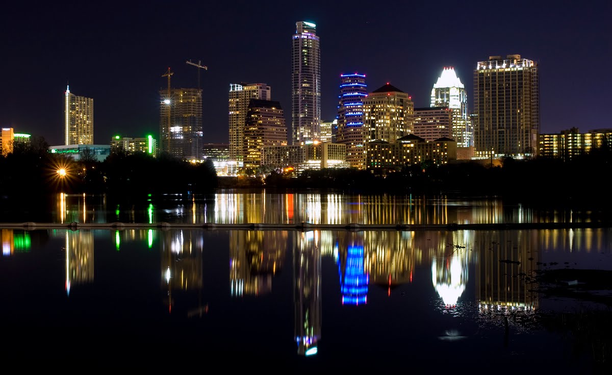 Austin-TX-Night-Skyline.jpg – BEATRIZ IOLANDA